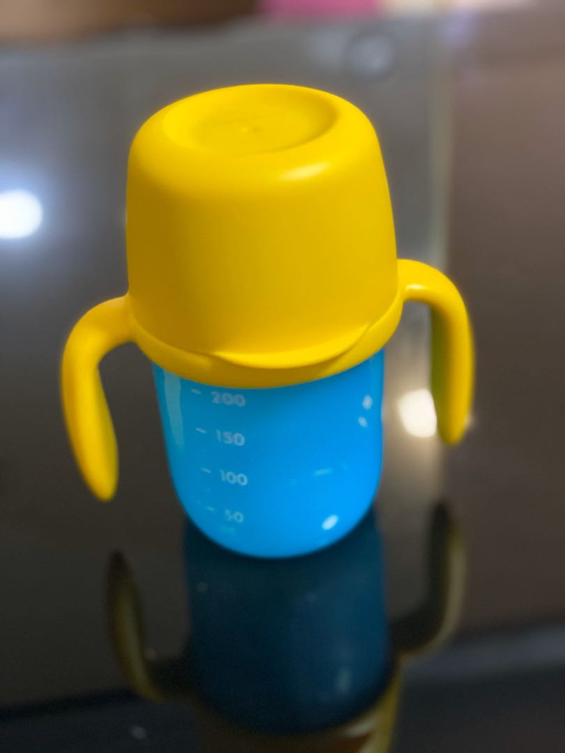 Tupperware Sippy Cup, Babies & Kids, Nursing & Feeding on Carousell