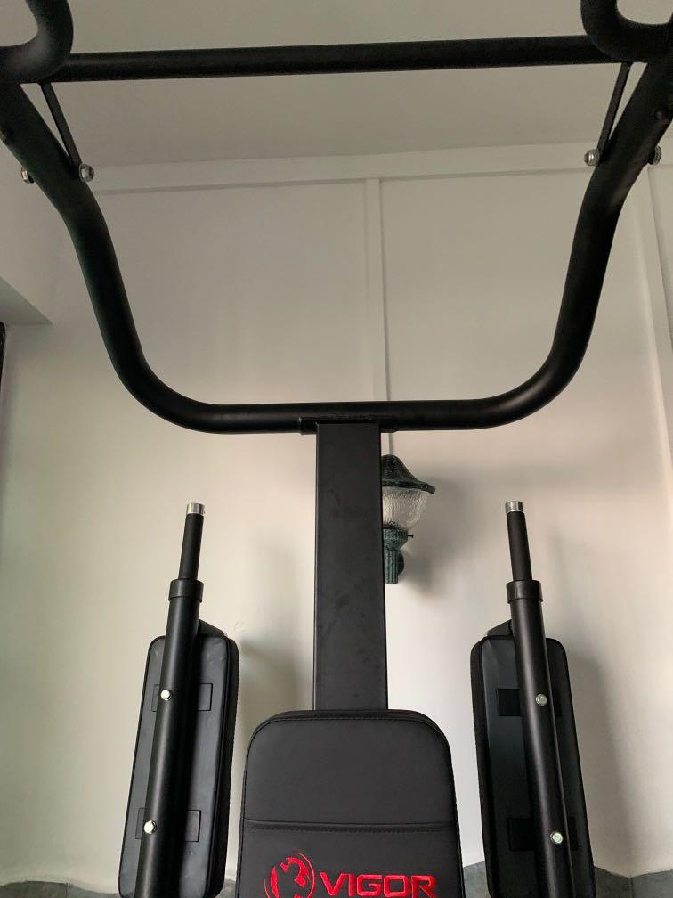 Commercial Power tower, Sports Equipment, Exercise & Fitness, Cardio ...