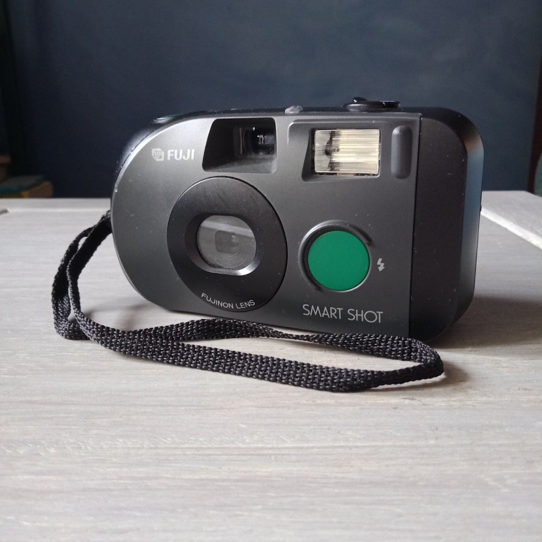 Fujifilm Smart Shot 35mm Camera, Photography, Cameras on Carousell