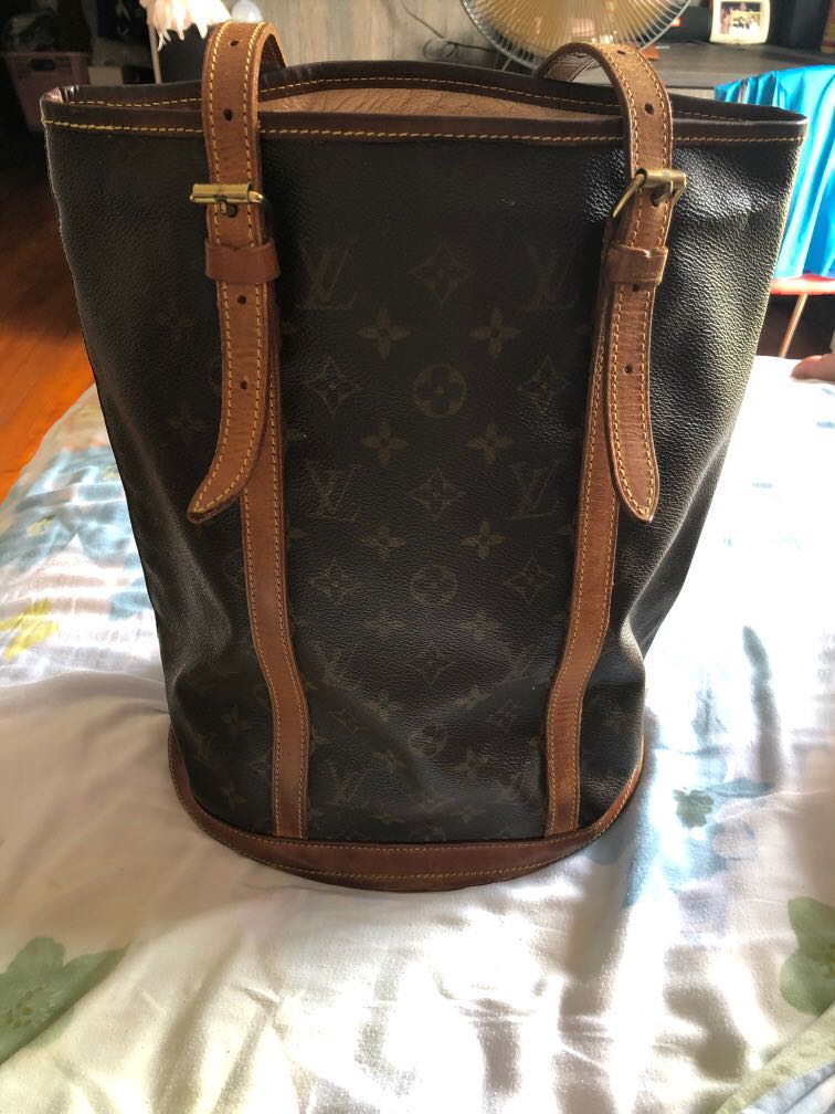 Lv Bucket Bag, Luxury, Bags & Wallets on Carousell