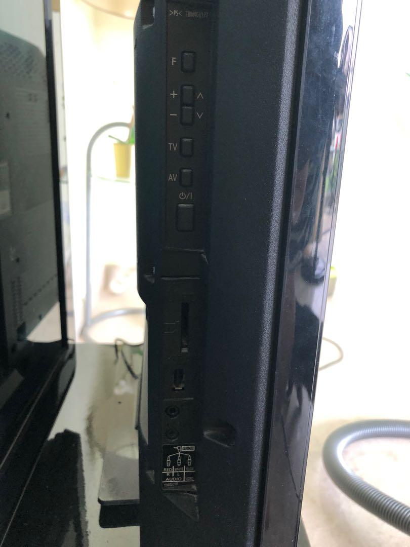 Panasonic TV 34 inch, TV & Home Appliances, TV & Entertainment, TV on ...