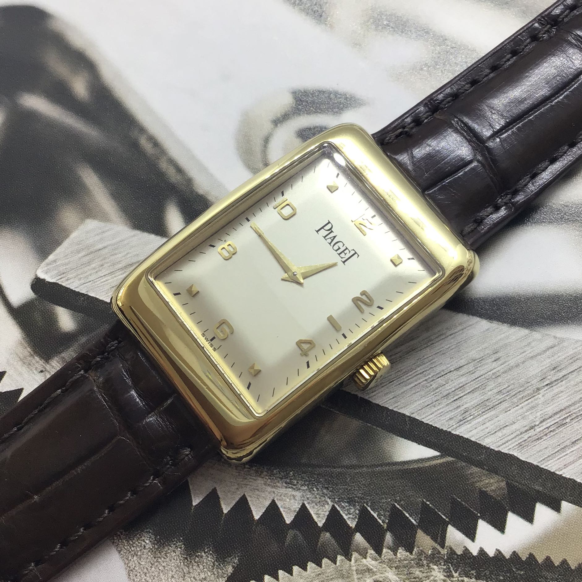 ( SOLD) Piaget Solid 18K Gold Model 9952 , Luxury, Watches on Carousell