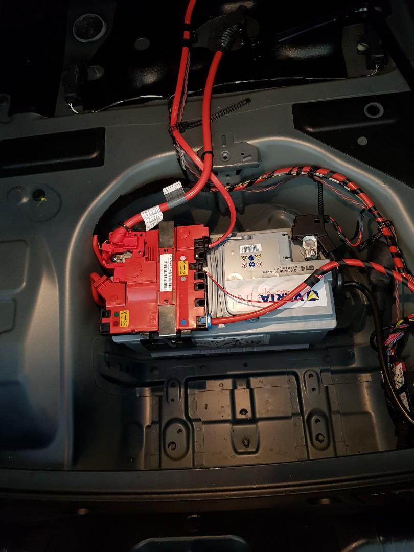 BMW F10 FL onsite battery Change to Varta AGM 95ah Battery, Car ...