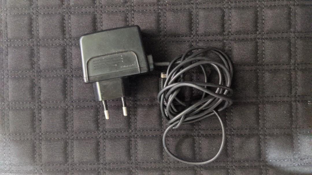 Gameboy Advance SP (AGS-101) - Graphite Black, Video Gaming, Video Game ...