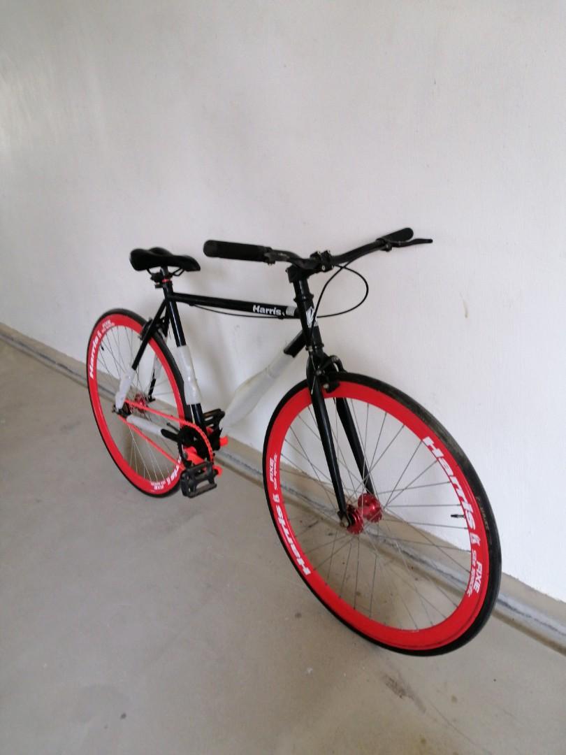 Harris Fixie, Sports Equipment, Bicycles & Parts, Bicycles on Carousell