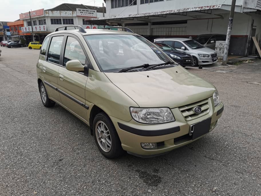 INOKOM MATRIX GL 1.6AT, Cars, Cars for Sale on Carousell