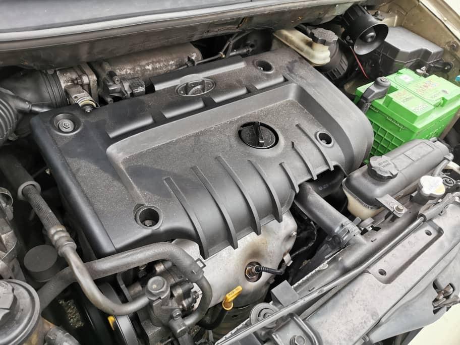 INOKOM MATRIX GL 1.6AT, Cars, Cars for Sale on Carousell