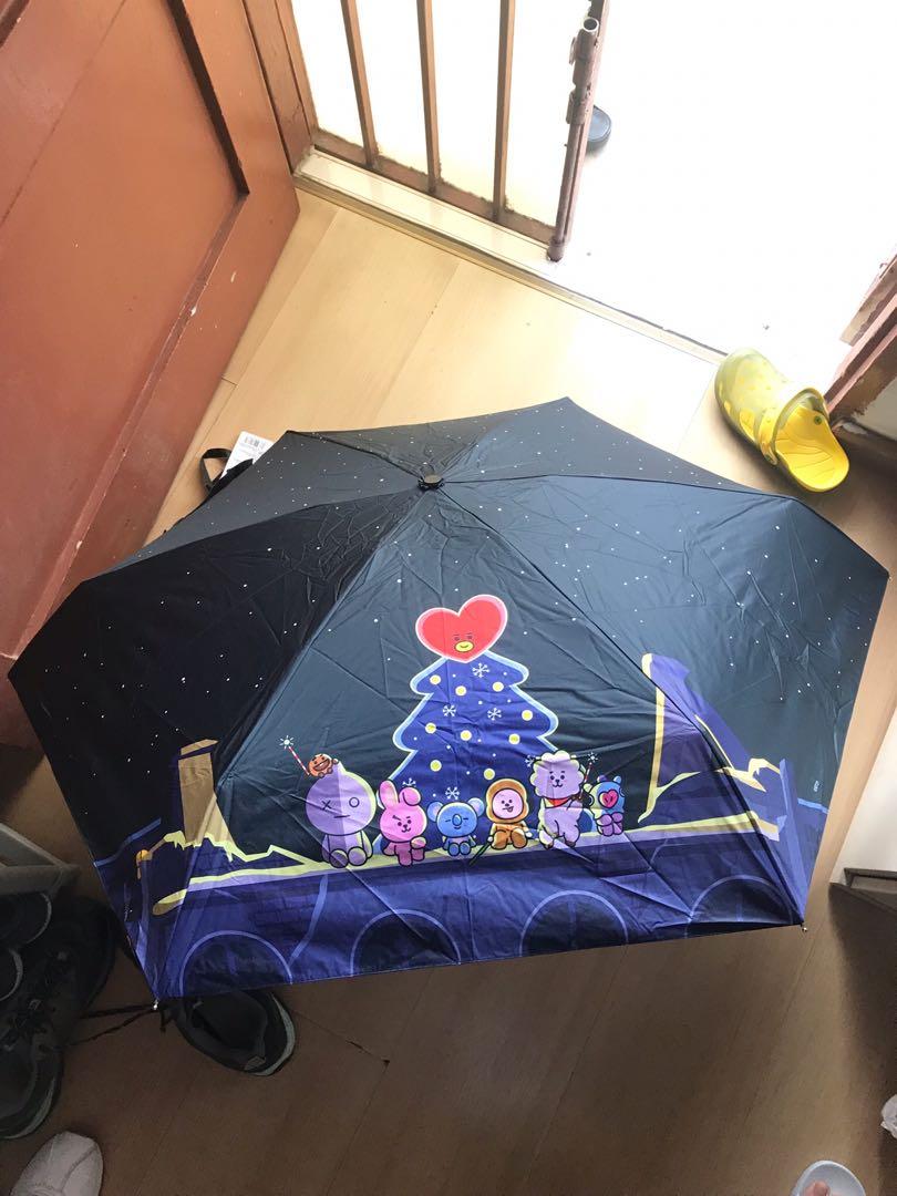BT21 Watson’s Overseas Foldable Umbrella ( Midnight), Entertainment, K ...