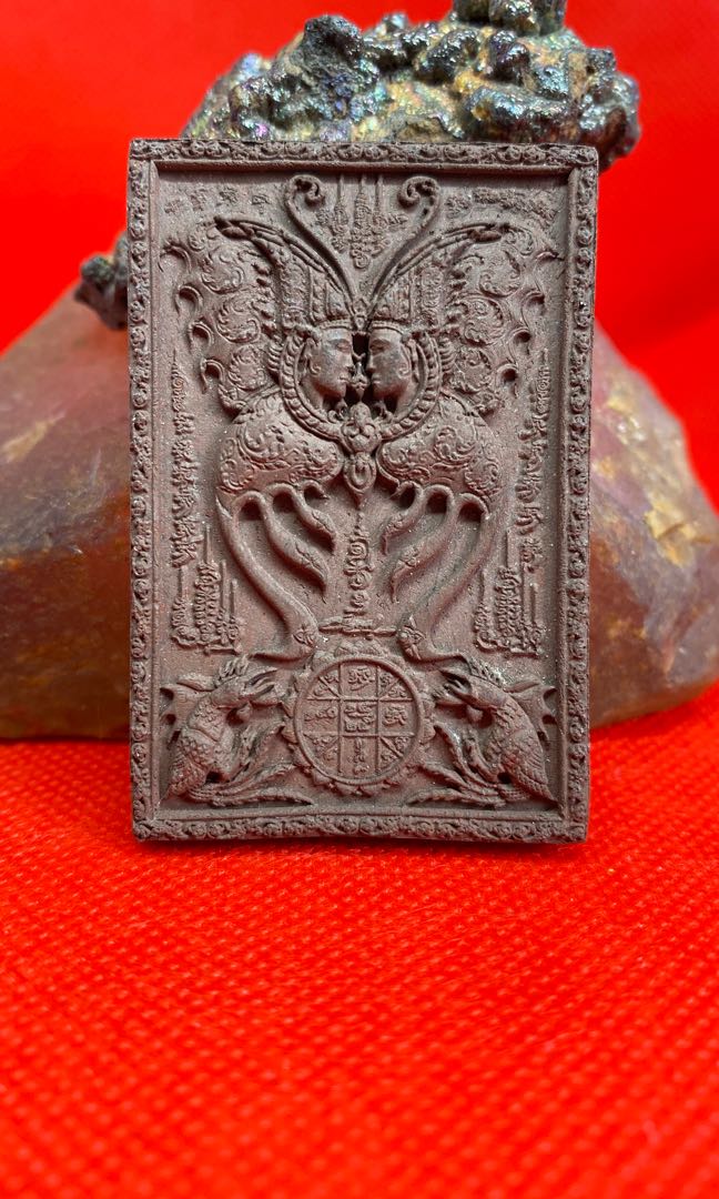 Kruba Krissana Butterfly Amulet, Hobbies & Toys, Memorabilia ...