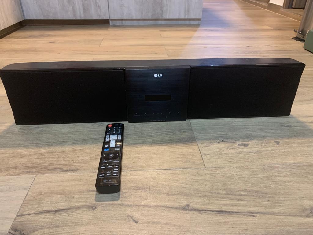 LG Home Theatre sound system DVD player, TV & Home Appliances, TV ...