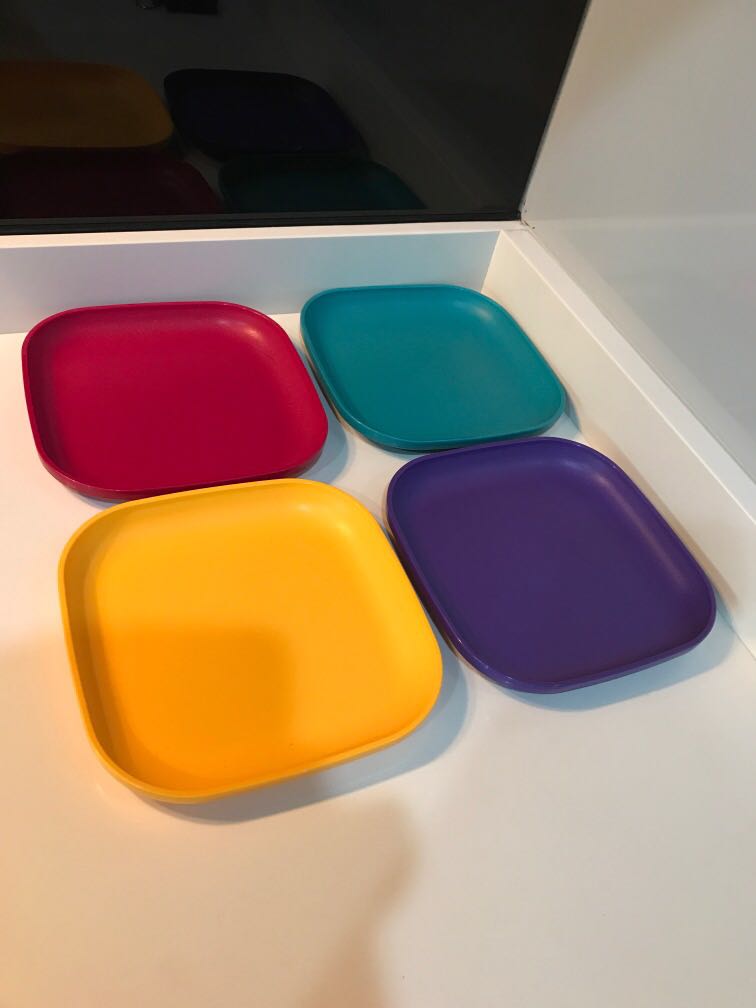 Tupperware Square small plates, Furniture & Home Living, Kitchenware ...