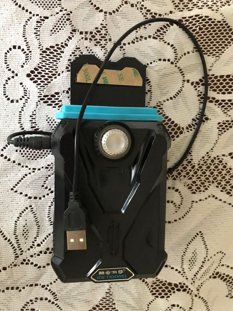 USB hot air absorber for cooling laptop, Computers & Tech, Parts ...