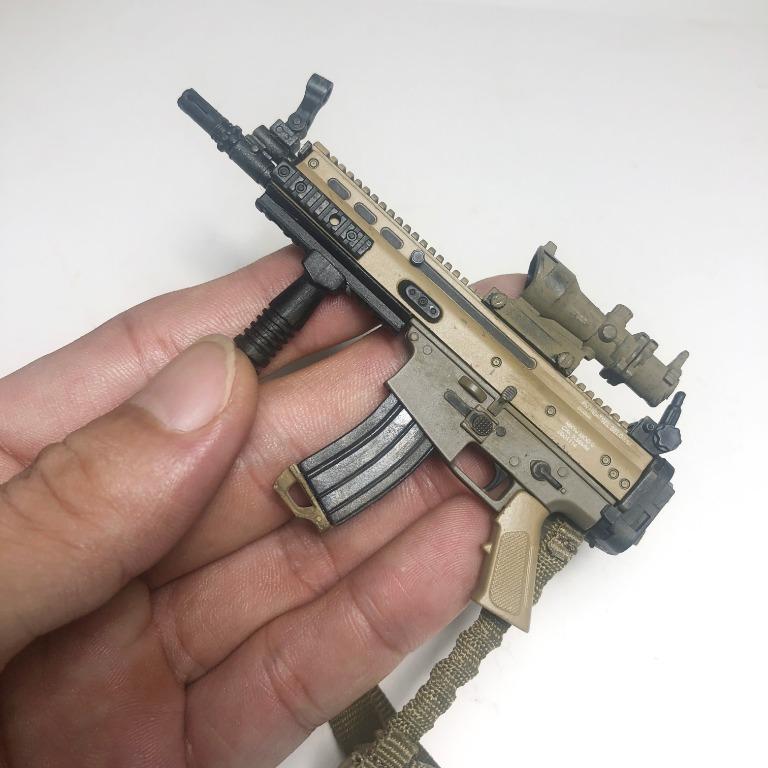 1/6 Scale Hot Toys SCAR-H (MK 17) - Assault Rifle for 12" action figure ...