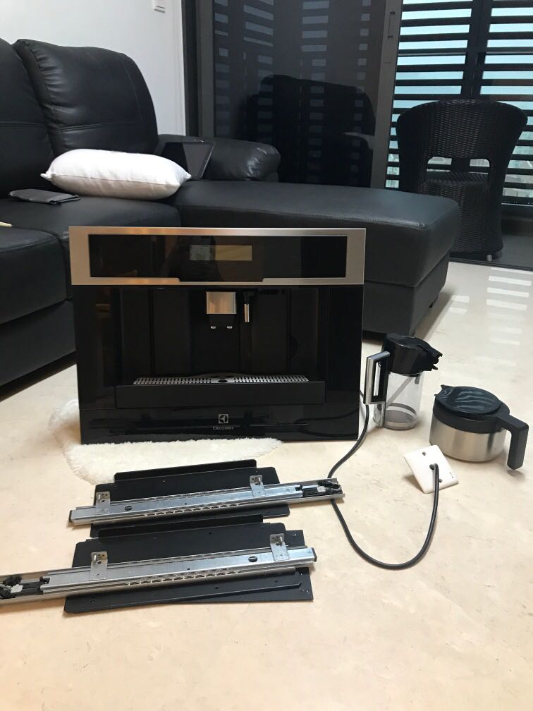 Coffee maker machine Electrolux wall espresso integrated, TV & Home ...