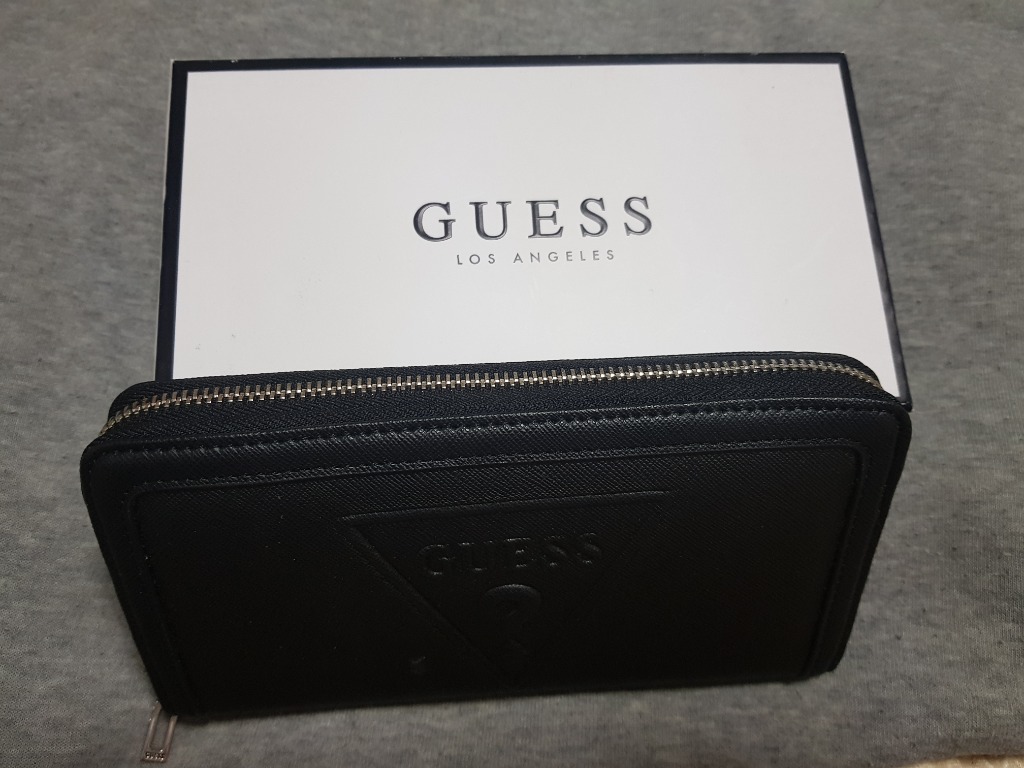 Guess Wallet, Women's Fashion, Bags & Wallets, Wallets & Card Holders ...