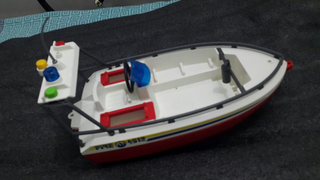 Loose Playmobil Speed Boat around 9 - 10 inches, Hobbies & Toys, Toys ...