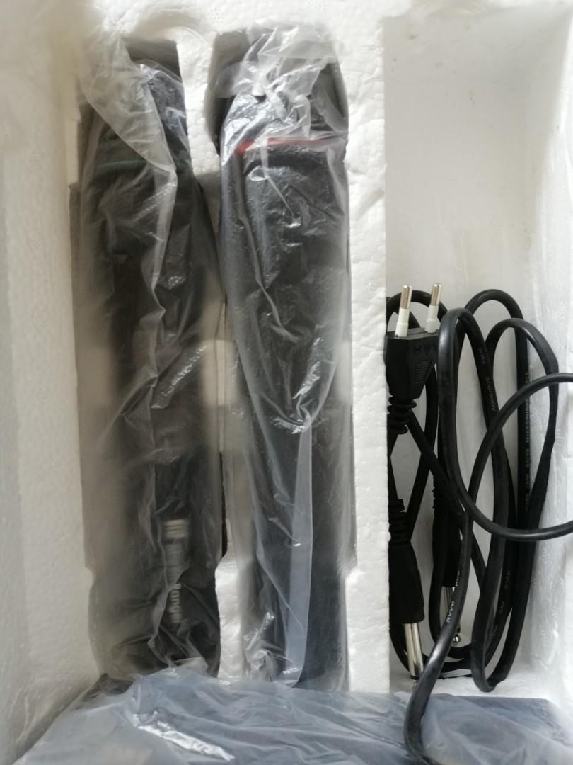 Martin Ranger Wireless Microphone System, Electronics, Audio on Carousell