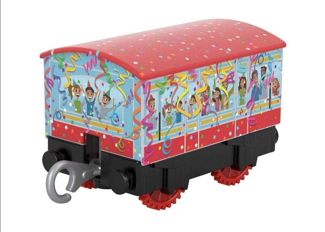 Thomas and friends - Golden Thomas - 75th Anniversary Trackmaster, Toys ...