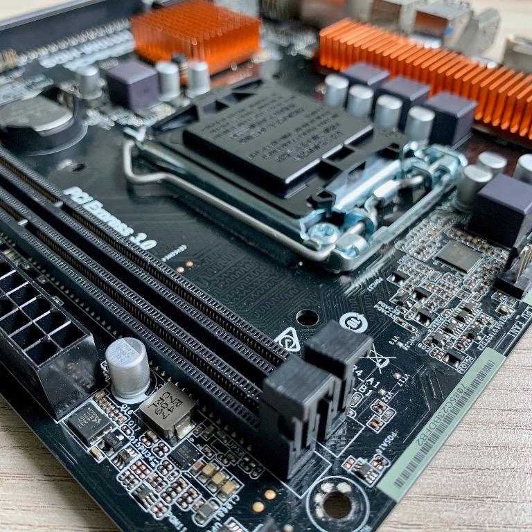 ASRock Super Alloy H110M-HDS R3.0 Motherboard, Computers & Tech, Parts ...