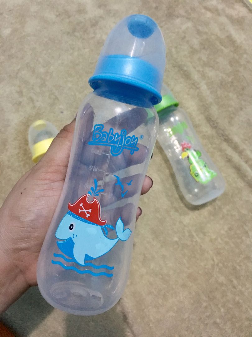 Baby flow feeding bottle, Babies & Kids, Nursing & Feeding ...