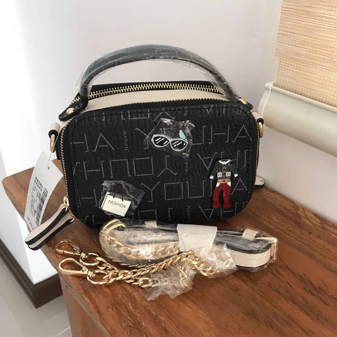 Brand new How.R.U camera bag, Women's Fashion, Bags & Wallets, Cross ...