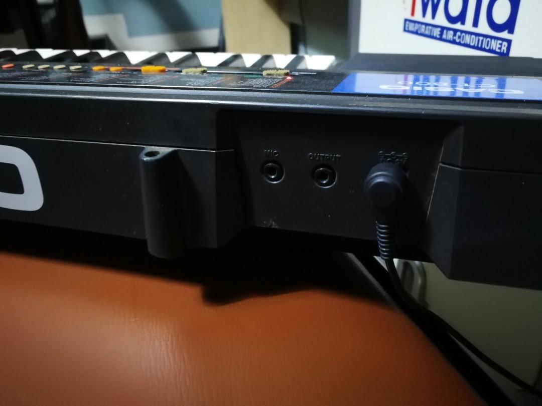 Casio CT-800 Portable Keyboard, Hobbies & Toys, Music & Media, Musical ...