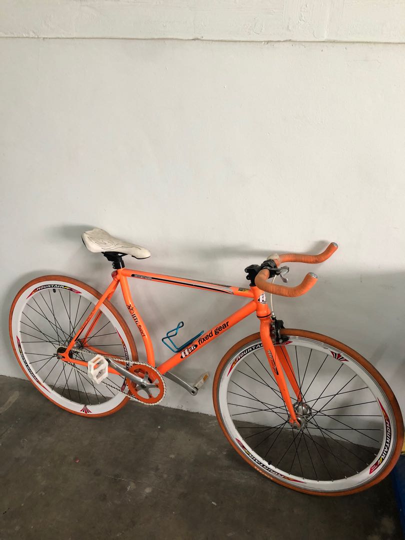 HTG fixie, Sports Equipment, Bicycles & Parts, Bicycles on Carousell