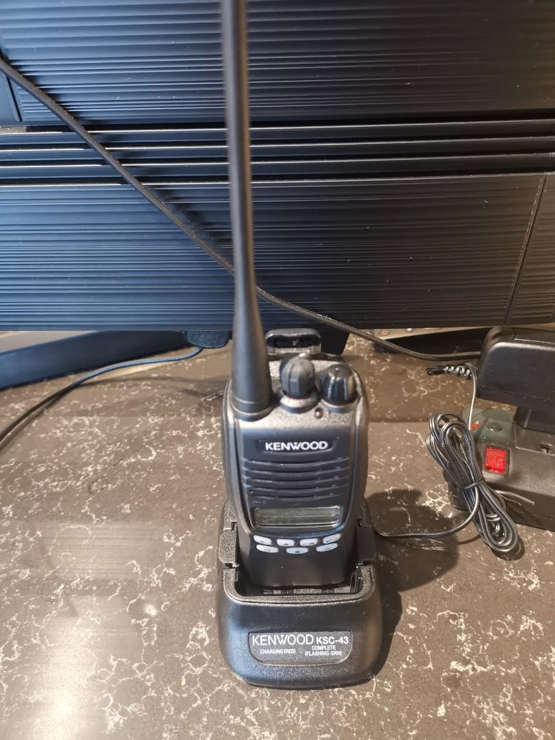 Kenwood Comms set (walkie talkies), Mobile Phones & Gadgets, Walkie ...