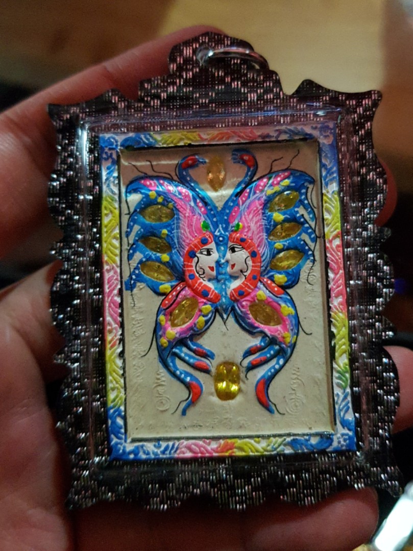 Kruba Krissana Butterfly Amulet, Hobbies & Toys, Memorabilia ...