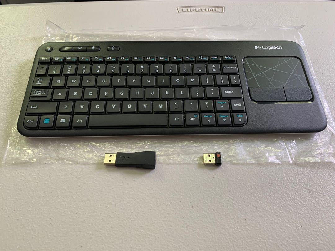 Logitech K400 Wireless Touch Keyboard, Computers & Tech, Parts ...