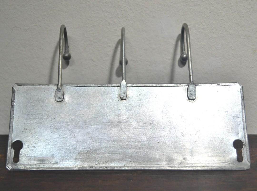 Metal Wall Hanger, Hobbies & Toys, Collectibles & Memorabilia, Vintage ...