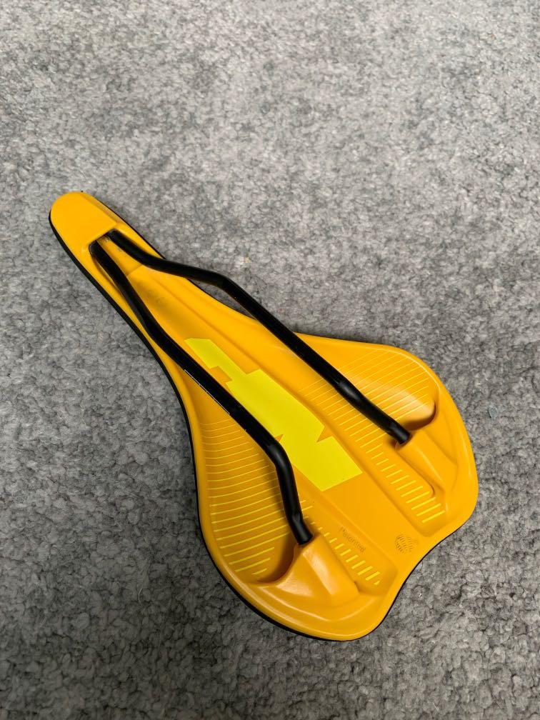 Nukeproof Vector Saddle, Sports Equipment, Bicycles & Parts, Bicycles ...