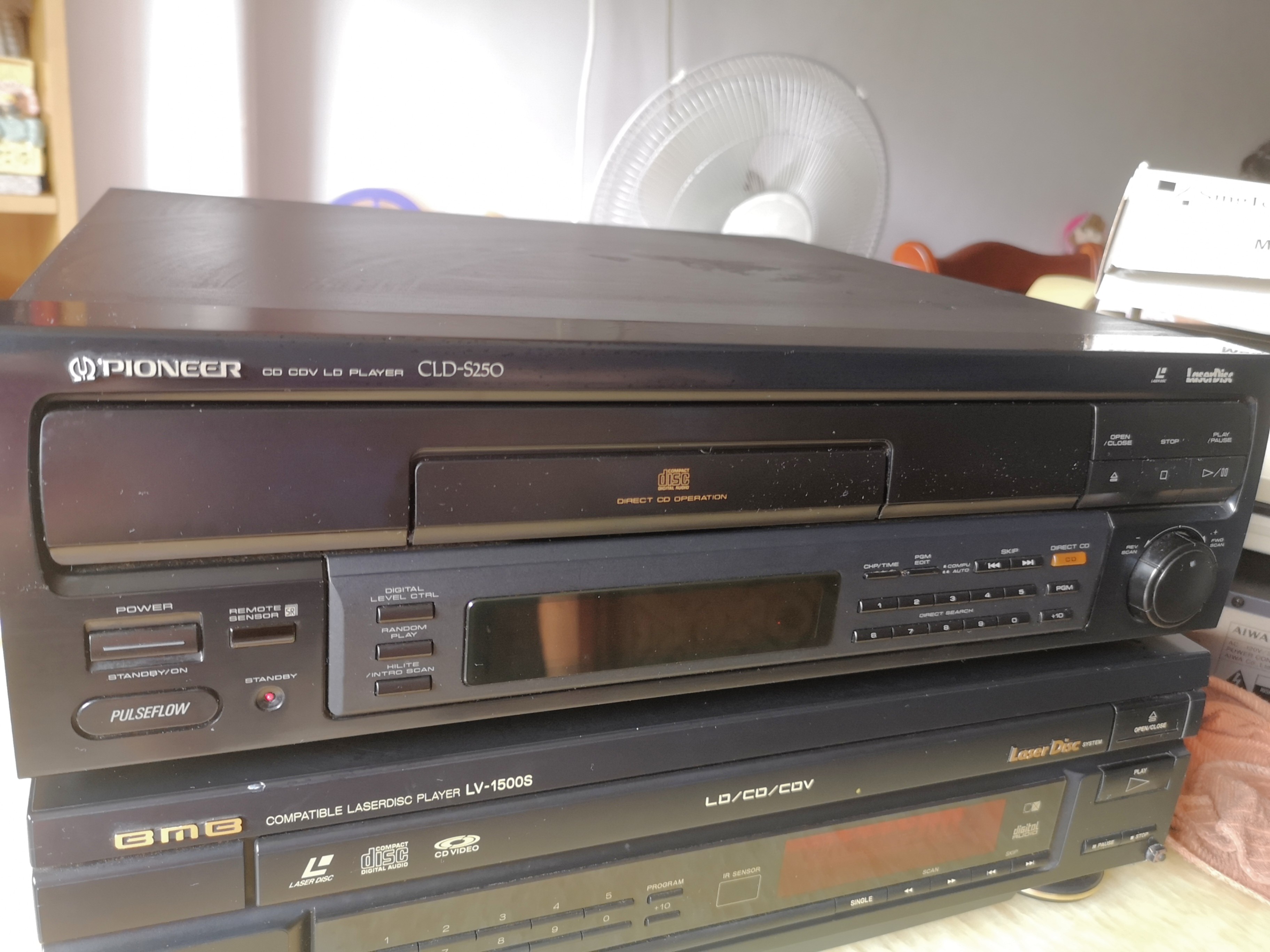 Pioneer LD/CD player (repair will be needed), Audio, Other Audio ...