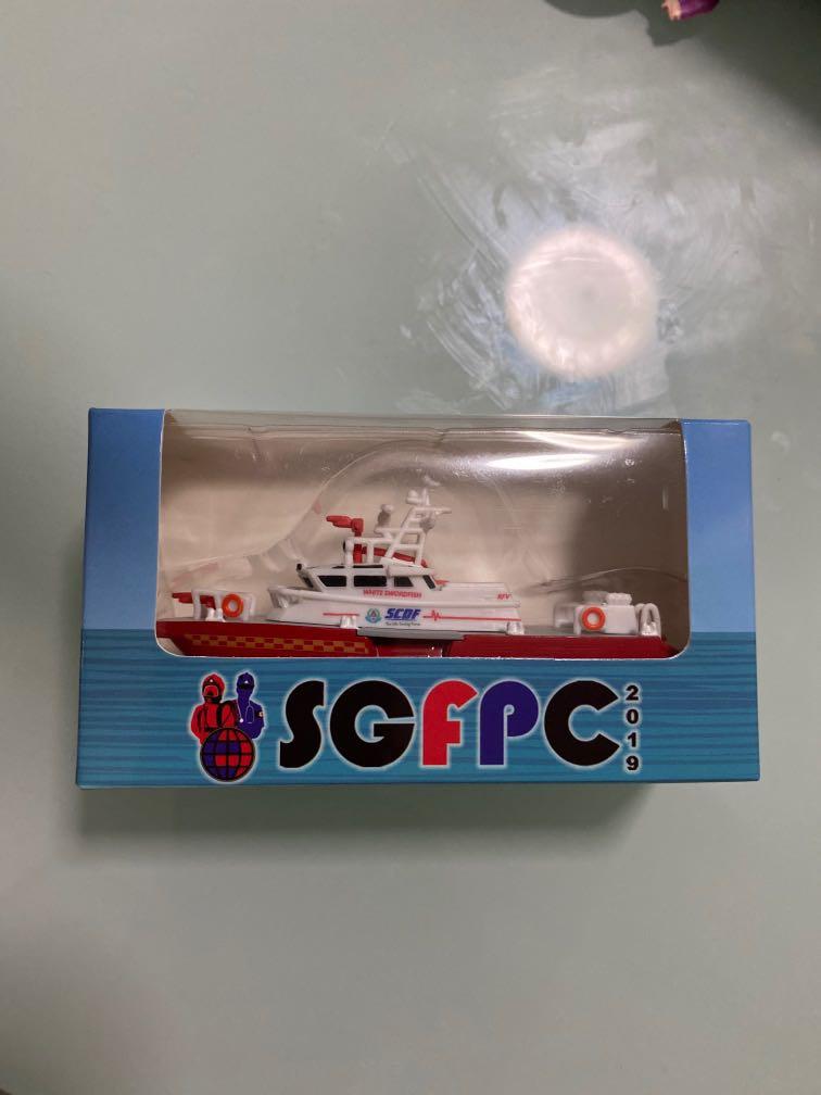 TRADE SCDF BOAT FOR SPF ERT BLACK VAN OR SCDF AMBULANCE, Hobbies & Toys ...