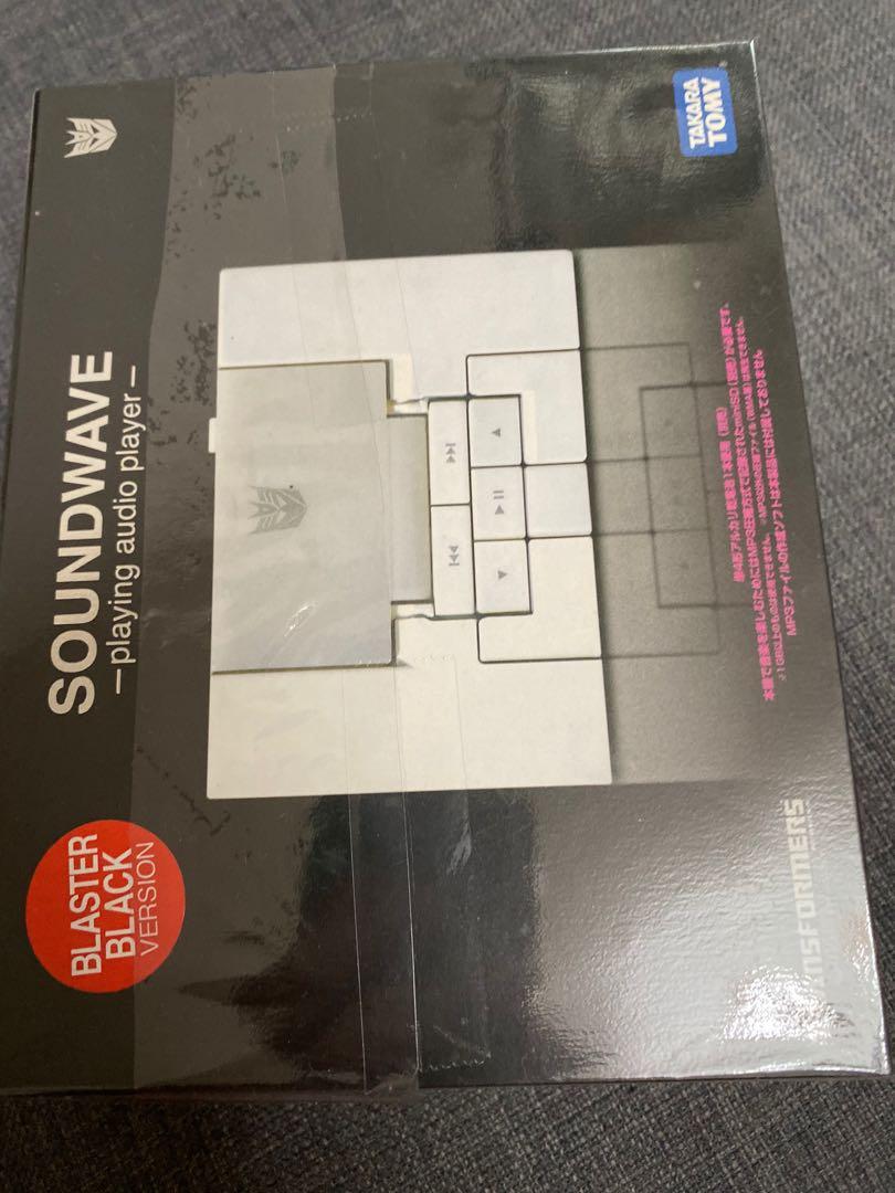 Transformers soundwave playing audio player Takara tomy black blaster ...