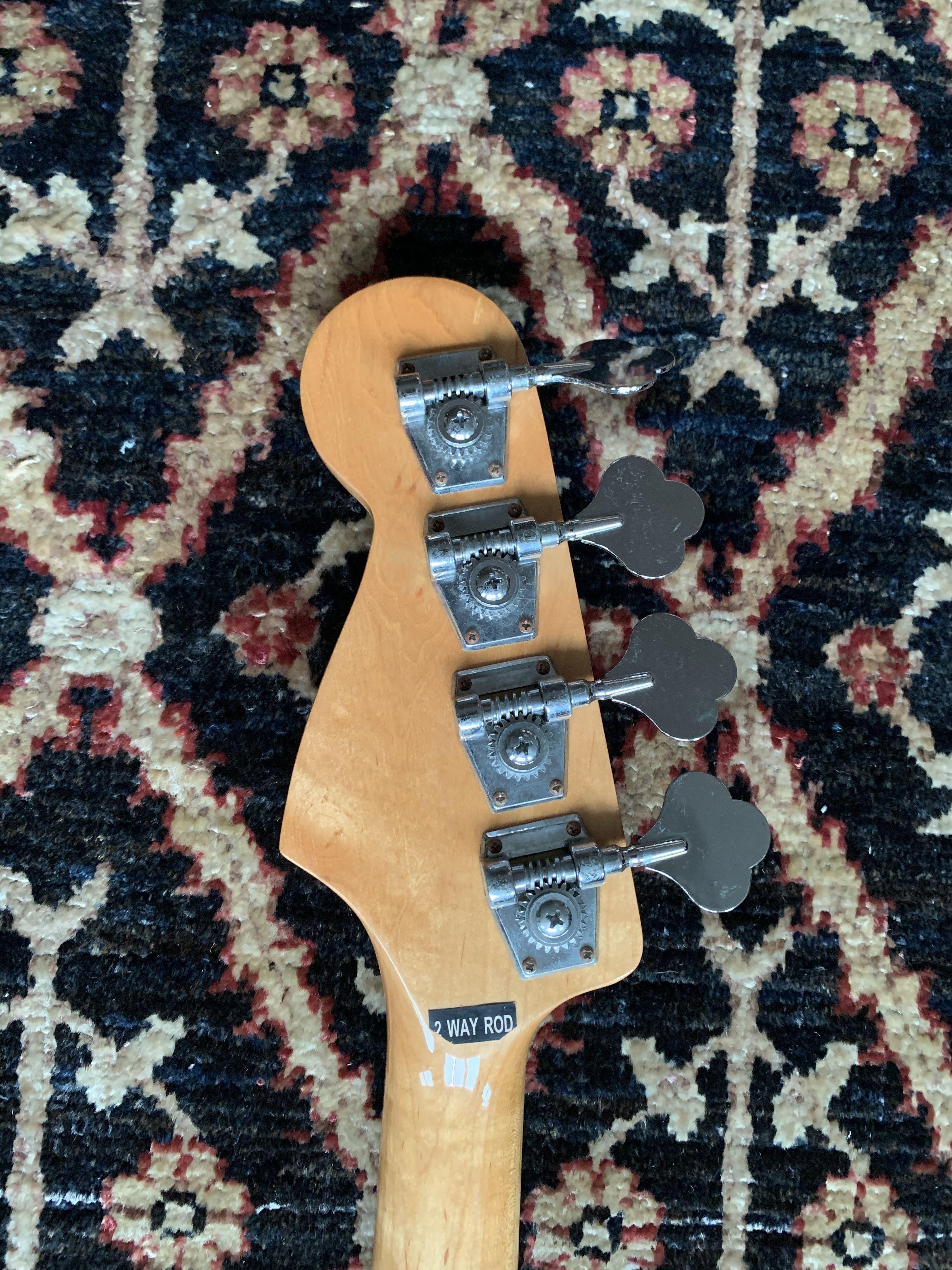 Triumph P-bass Copy, Hobbies & Toys, Music & Media, Musical Instruments ...