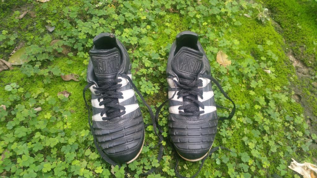 Vintage Adidas Predator Boots, Men's Fashion, Footwear, Boots on Carousell