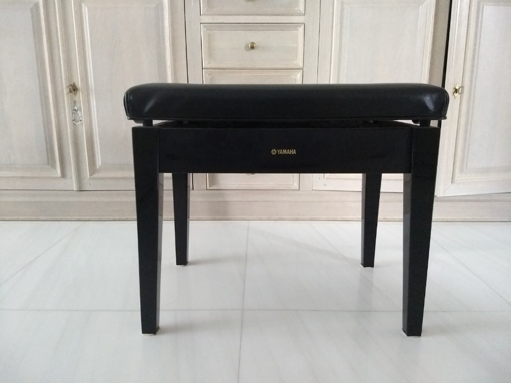 YAMAHA adjustable piano bench / chair, Furniture, Tables & Chairs on ...