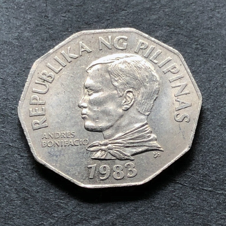 1983 Philippine 2 Piso, Hobbies & Toys, Memorabilia & Collectibles ...