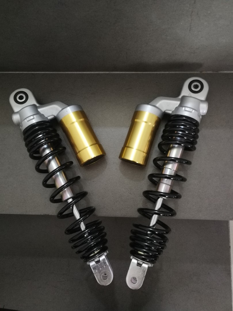 Absorber Standard NVX dan Tayar standard NVX, Motorbikes on Carousell
