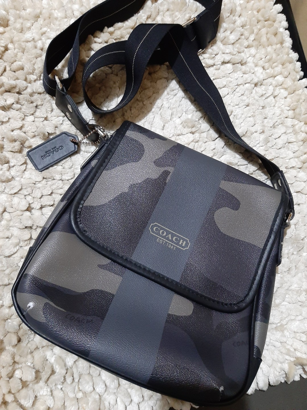 Coach Army Sling, Men's Fashion, Bags, Sling Bags on Carousell