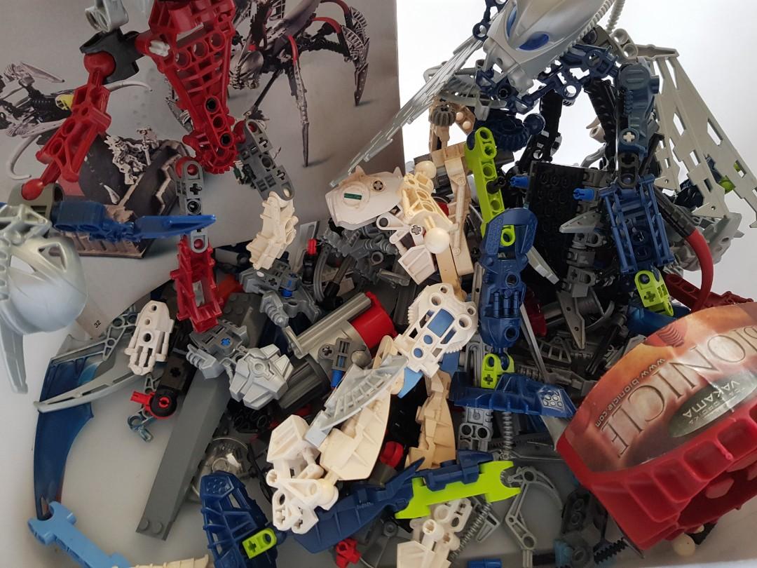 Lego Bionicle - box of bionicles, Hobbies & Toys, Toys & Games on Carousell