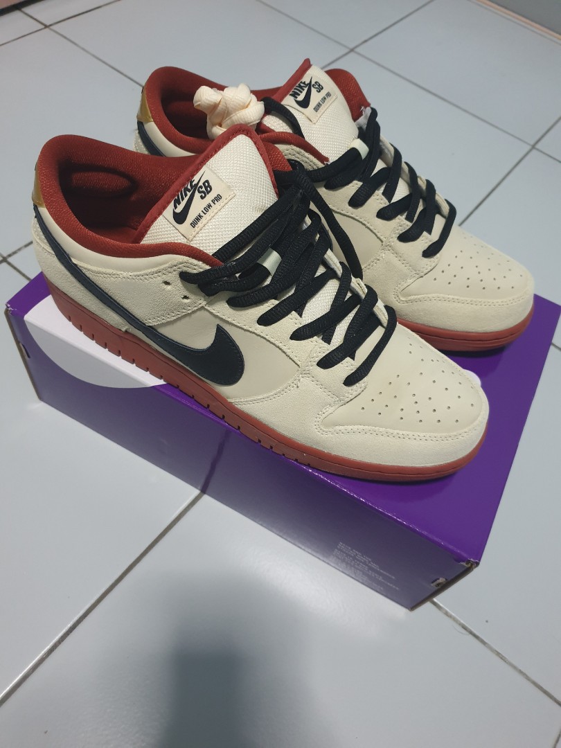 Nike SB Dunk low hennessy, Men's Fashion, Footwear, Sneakers on Carousell
