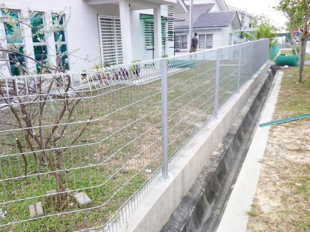 PAGAR BESI BRC l anti climb fencing, Services, Others on Carousell