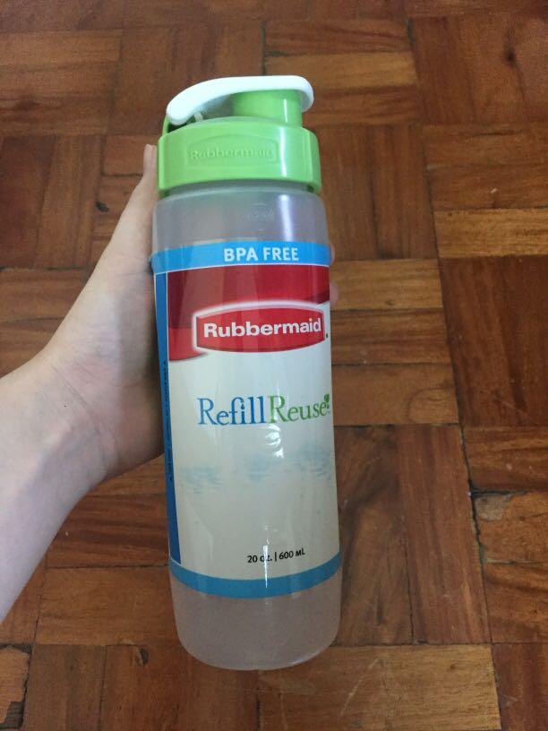 Rubbermaid water jug 600ml, Food & Drinks, Beverages on Carousell