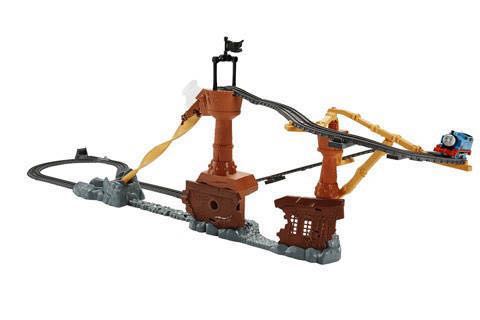 Thomas & Friends - Shipwreck Rails Set - Sodor's Legend of the Lost ...