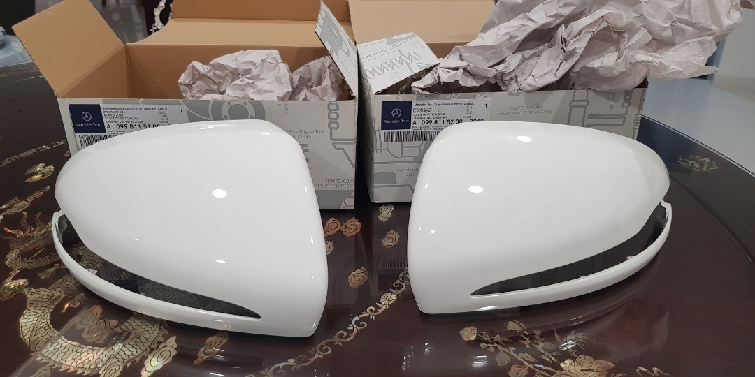 Used Mercedes Benz C180 w205 wing mirrors, Everything Else on Carousell