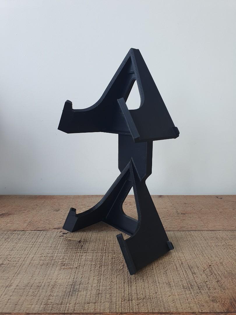 Xbox controller vertical rack, Video Gaming, Gaming Accessories ...