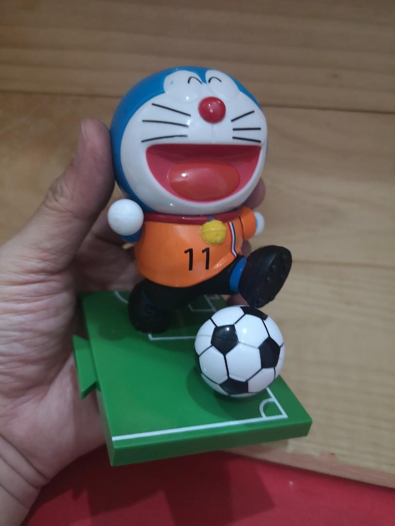 Doraemon x Family Mart Football World Stars Figure series 9cm H ...