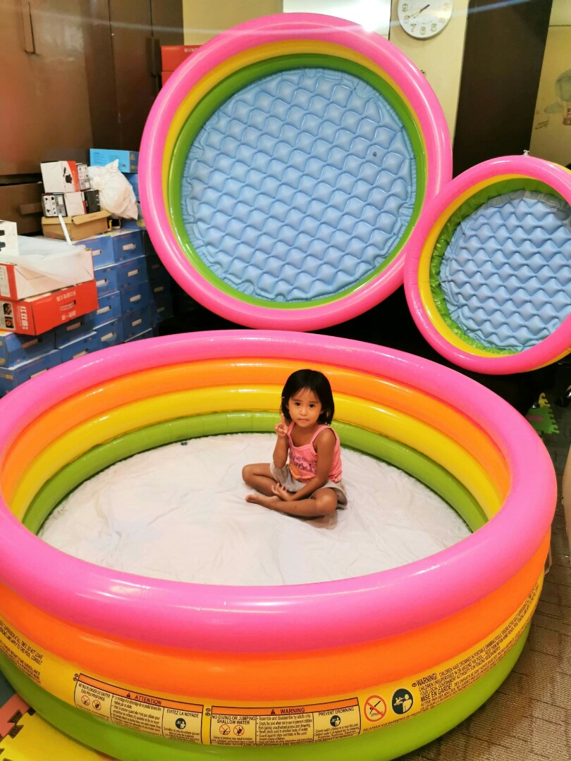 INTEX PORTABLE POOL ( EXTRA LARGE), Looking For on Carousell